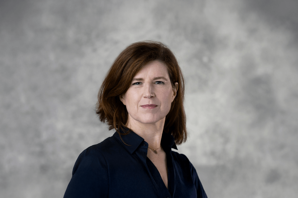 International | Houthoff